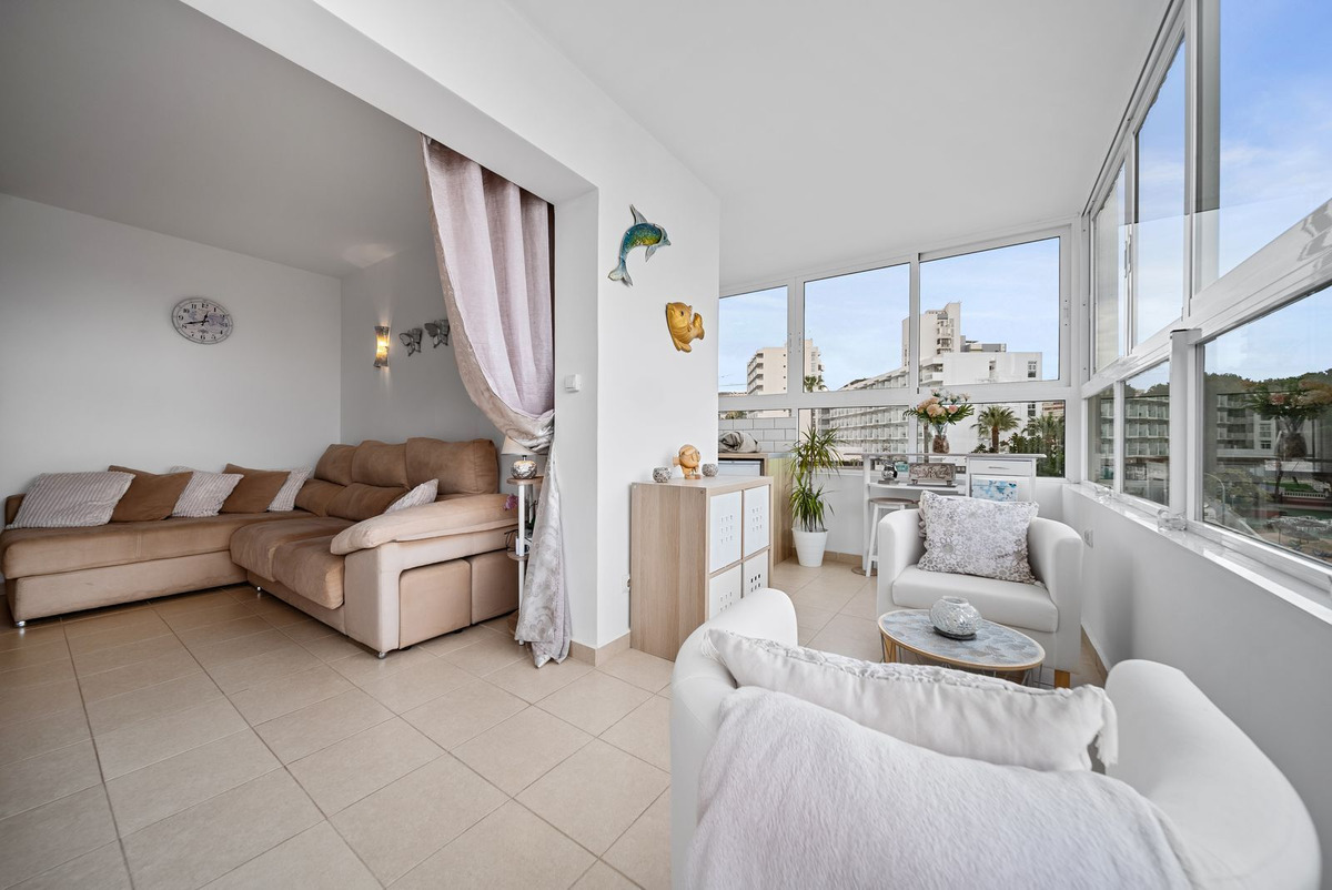 Middle Floor Apartment in Benalmadena Costa Benalmádena Costa ...